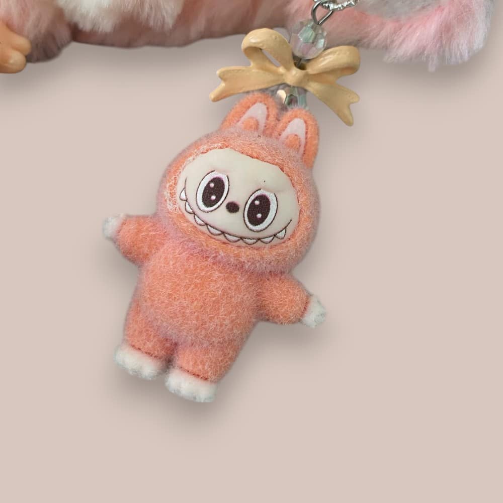 Mini sleutelhanger met Labubu knuffel • Kinder World